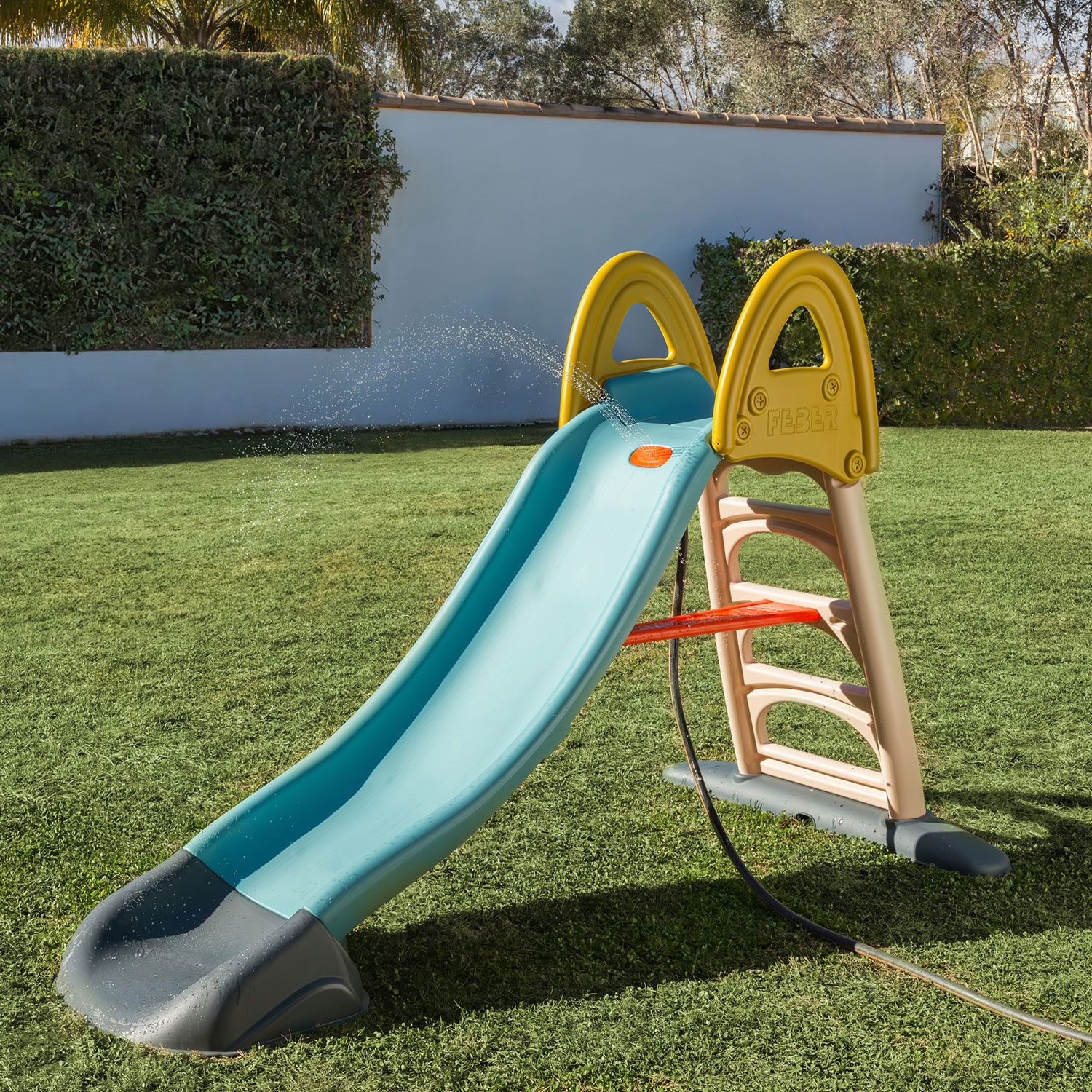 Feber Casual Water Slide FB 11000 - Toboggan aquatique 2 en 1 pour des ...
